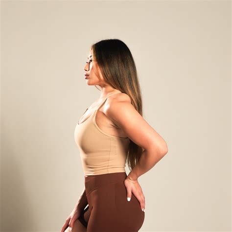 Vsrl Strappy Crop Top Brown