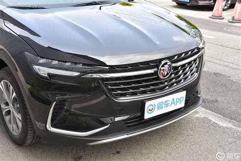 【昂科威改款 昂科威plus 552t 两驱豪华型 5座前格栅侧俯拍图片 汽车图片大全】 易车