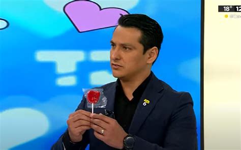 María Julia Rechaza Regalo De Erik Solheim Por 14 De Febrero Telediario México