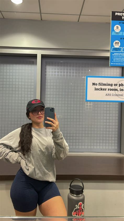 Ruby On Twitter Deadpool And I Sending Everyone Lots Of Love Https T Co Rbkgh1EDzZ Twitter