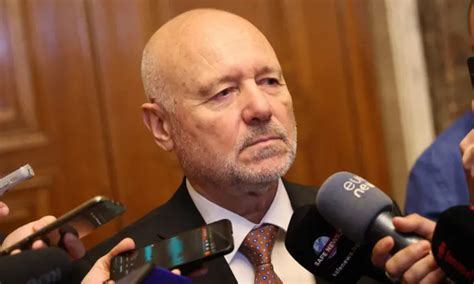 Министър Тагарев Военното разузнаване не може бъде извадено от МО ᐉ Новини Tribune Bg