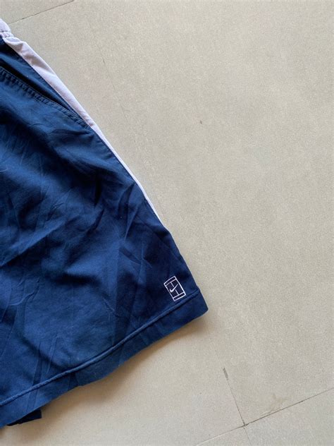Vintage 00s Nike Shorts L Aged Arc
