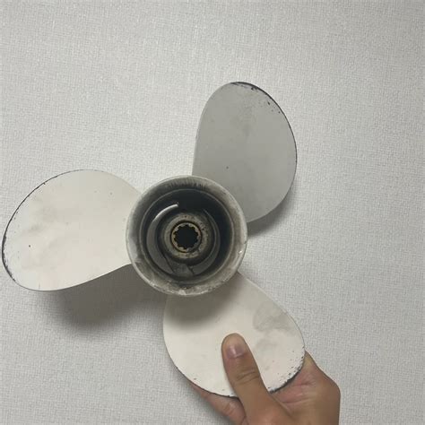 보트 선외기 프로펠러 판매합니다 당근 중고거래