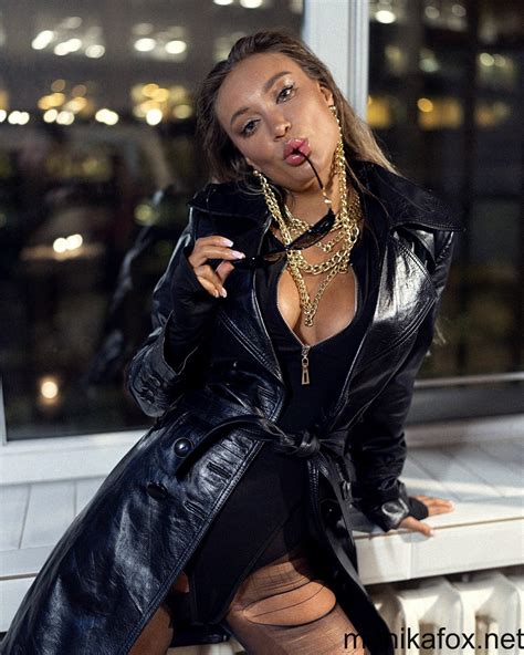 Monika Fox Teasing With Her Amazing Ass In Ripped Pantyhose Photos