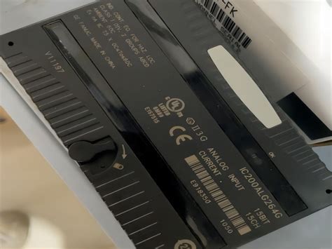 Venta caliente Módulo de entrada analógica VersaMax venta al por mayor Módulo de entrada