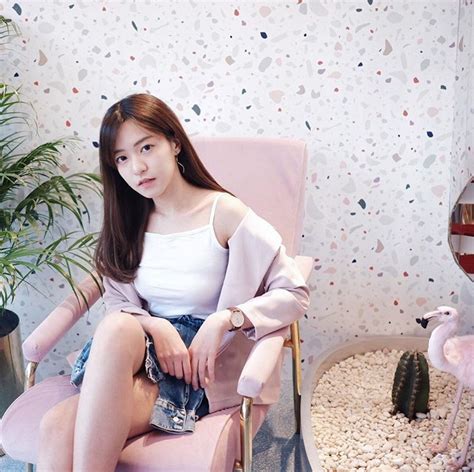 Prim N บน Instagram “หน้าต้องดุตลอดมั้ยอ่ะ😑” นางแบบ