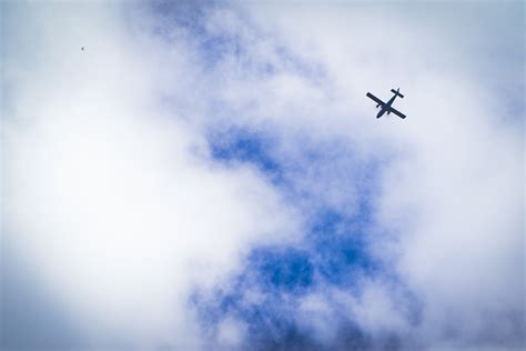 무료 이미지 구름 하늘 햇빛 아침 비행기 항공기 반사 푸른 기상 현상 대기 현상 지구의 분위기