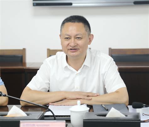 省委教育工委宣思统战处一级调研员曹善忠来校调研 绵阳职业技术学院