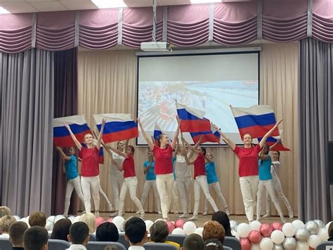 Торжественная церемония вручения аттестатов об окончании средней общеобразовательной школы