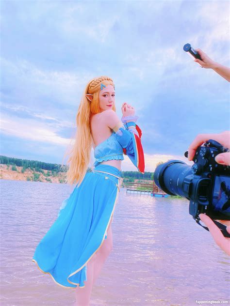 Mik Allen Miakanayuri Nude Onlyfans Leaks The Fappening Photo