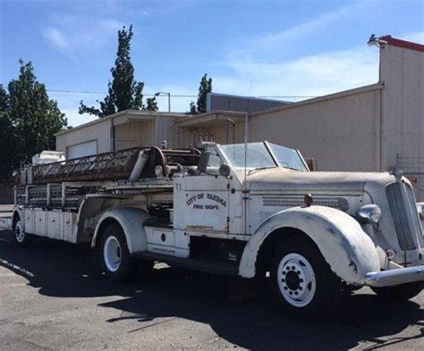 Seagrave TDA Ex Yakima WA PNW Chapter Of SPAAMFAA