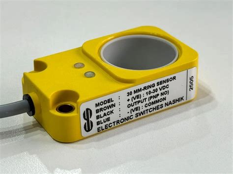 15 Mm Inductive Ring Sensor 24 V Pnp At ₹ 4500piece In Nashik Id 2856465573473