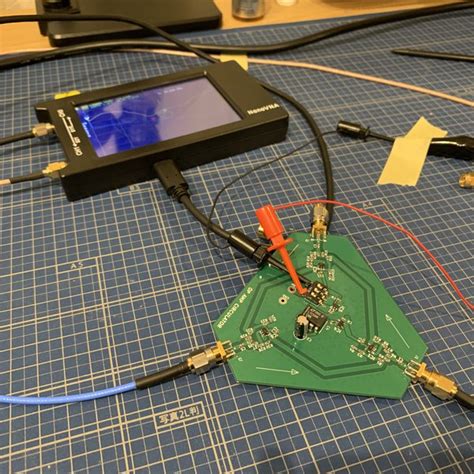 Rf Circulator Using Current Feedback Op Amp