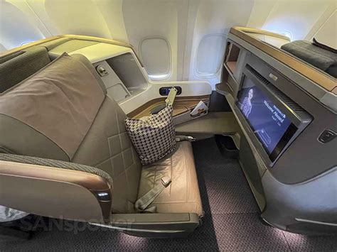 Singapore Airlines 777 300er Business Class Hits A Little Different