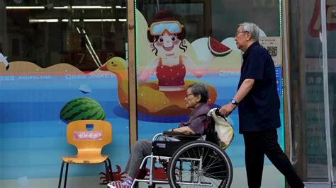 Retirement Commentary Raising The Retirement Age Wont Defuse Chinas