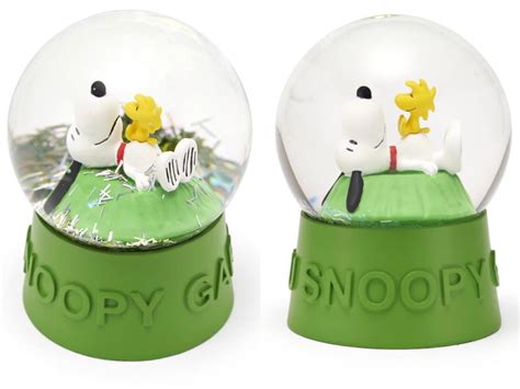 Peanuts Snoopy Snow Globe Snpy Only