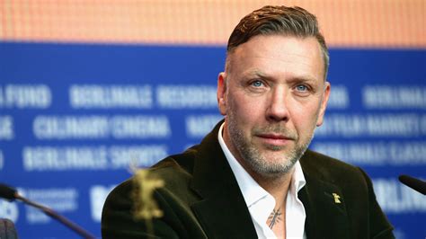 Aktor Z Sex Education Oskar Ony O Przemoc Seksualn Zeznania Setek Kobiet Ofeminin