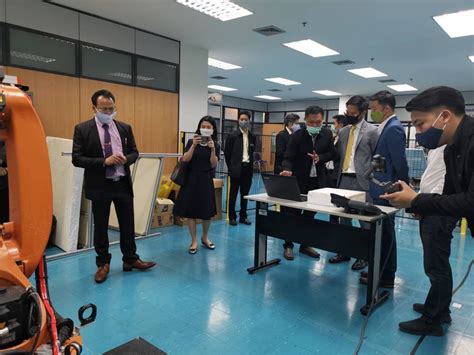 Alpha Zolution ร่วมกับ มจพ ให้การต้อนรับผู้ช่วยรัฐมนตรีประจำกระทรวง