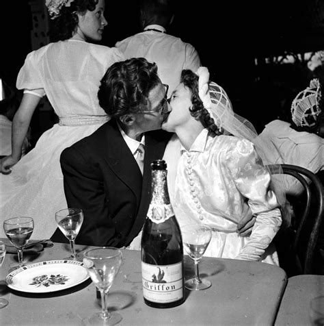57 Vintage Photos Of Couples That Will Make You Believe In Love