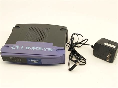 Linksys Ezxs55w Etherfast 10100 5 Port Workgroup Switch Amazonca