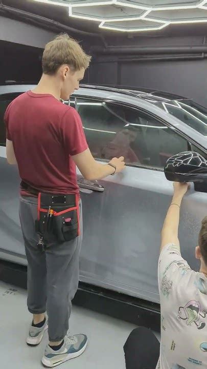 თქვენი ავტომობილის საიმედო დაცვა სეტყვისგან გამჭვირვალე პოლიურეთანის ფირი თვითაღდგენადი