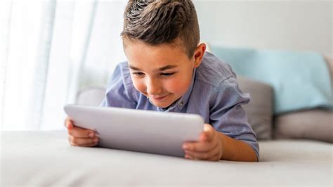 Technology Based Learning Model For Efl Ste Magazine