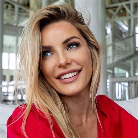 Crystalhefner • Ukarts Entertainmentbooksfeaturesbest Non