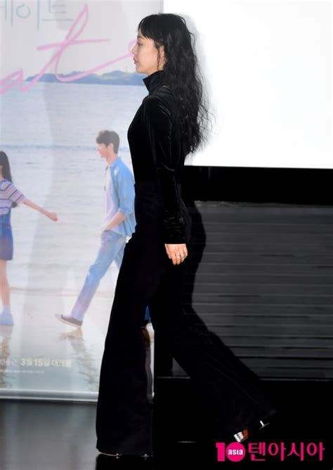 Ten 포토 전소니 시크한 올블랙 텐아시아