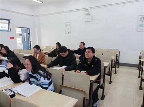 经济学院开展青年老师进课堂专项督导教学活动