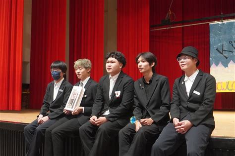 弘光科技大學 智慧科技應用系學會 大家好～我們是第21屆智科系學會 謝謝大家這一年來的努力與辛苦 接下來 就交給22屆繼續勇往直前💪 請