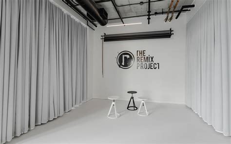Program Overview The Remix Project