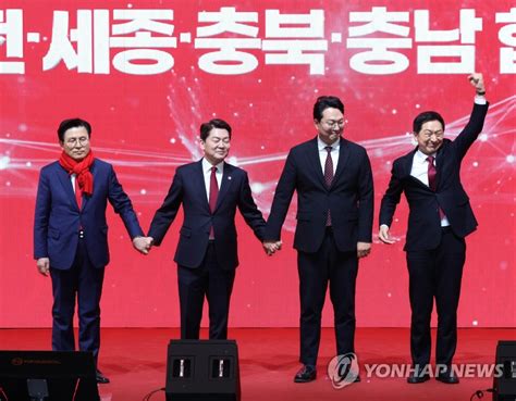 기념촬영하는 국민의힘 당대표 후보 연합뉴스