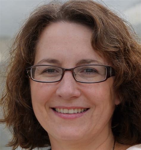 Woman Over 50 Dating Profile Examples Why Its Never Late To Start