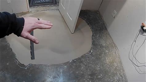 Levelquik Rs 50 Lb Indoor Outdoor Self Leveling Underlayment Youtube