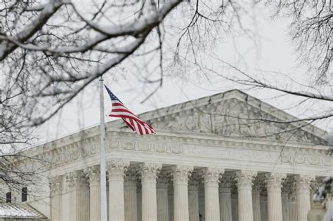 Top Us Court Revives Straight Womans Reverse Discrimination Case