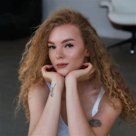 СОНЯ КОУЧ Icf🇺🇦 ИГРА ЛИЛА ВАРШАВА И ОНЛАЙН 🌎 Sonyagolubovskaya • Threads Say More