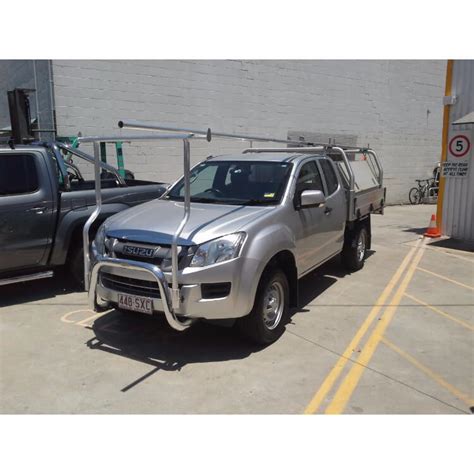 Isuzu Dmax Nudgebar With Custom Hrack The Ute Shop