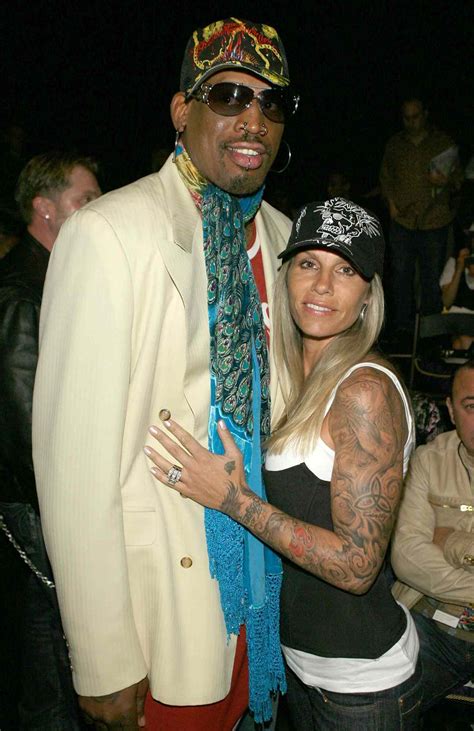 Dennis Rodmans Dating History From Madonna To Carmen Electra