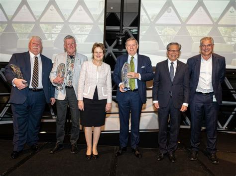 Sahmri Sahmri Chair Awarded Special Honour