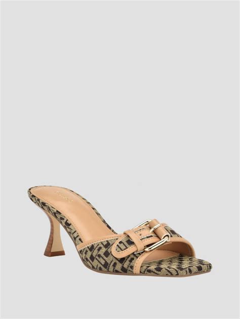 Dista Buckled Logo Kitten Heels Guess