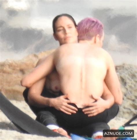 Megan Rapinoe And Sue Bird During A Romantic Photoshoot On The Beach In Malibu Aznude