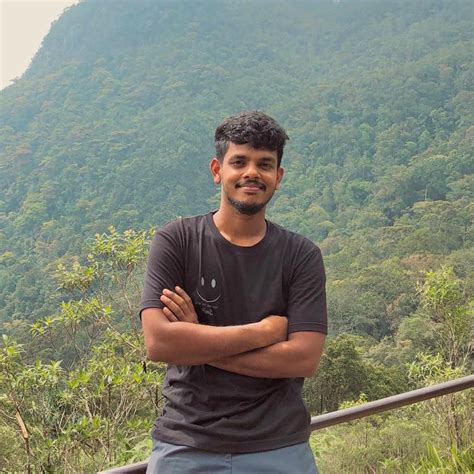 සිරි සදහම් කළණ මිතුරු සංසදය අද දින ජන්ම දිනය සමරන අප සිරි සදහම් කළණ මිතුරු සංසදයේ ගරු