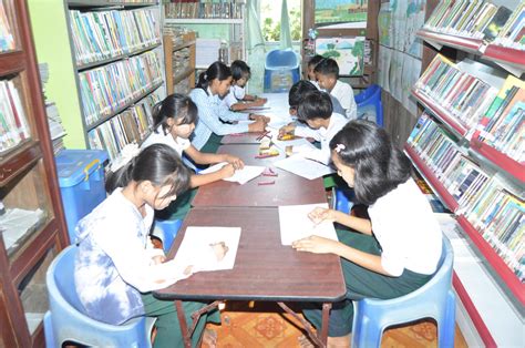 ဝေါမြို့နယ်ရုံး ပြည်သူ့စာကြည့်တိုက်တွင် ဆေးရောင်ခြယ်ပြိုင်ပွဲနှင့်စာအုပ်စာစောင်ပြပွဲကျင်းပ