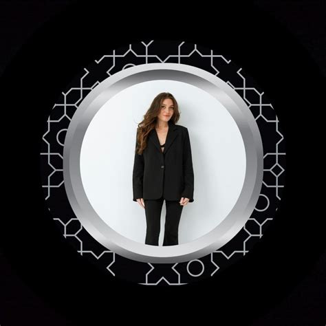 Page 2 Free To Personalize Tiktok Profile Picture Templates Canva