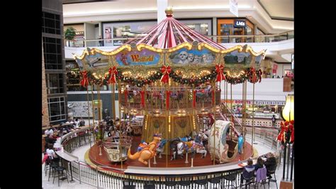 Must See Beautiful 2 Level Carousel Ride In Foxvalley Mall Relaxing