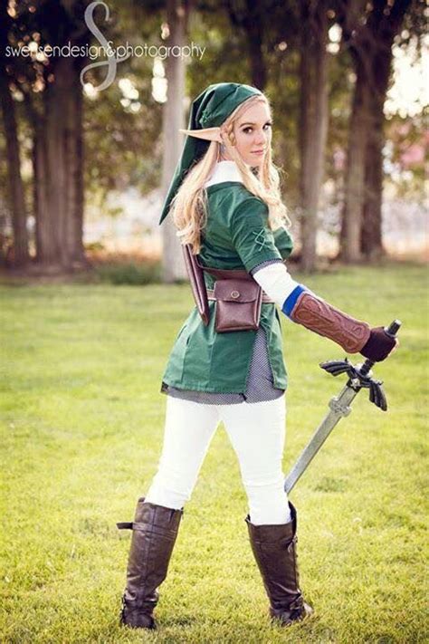 Female Zelda Cosplay
