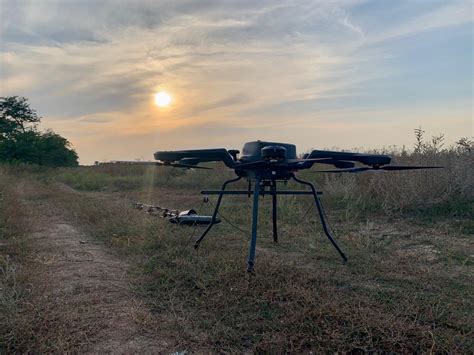 Технічна розвідка з розмінування за допомогою «пташок Повітряні безпілотники для розмінування