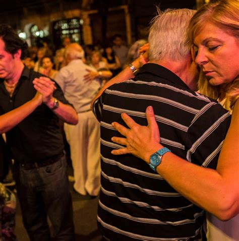 Cinderella On Disney Plus How Brandy And Whitney Houston Did The Impossible Vox