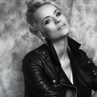 Pollyanna Woodward Pollyannaww Posts X