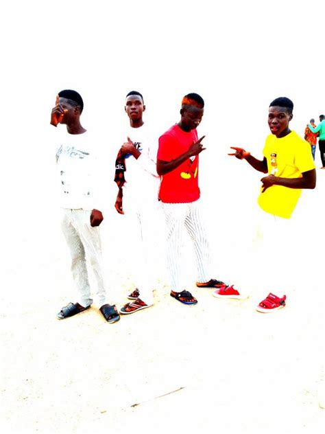 مًکْتٌبً آلَبًلَآقُآتٌ